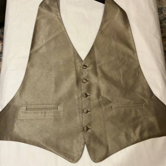 Andrew Fezza | Jackets & Coats | Euc Champagne Satin 5 Button Backless ...